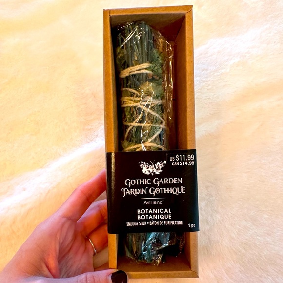 Other | Gothic Garden Sage | Poshmark